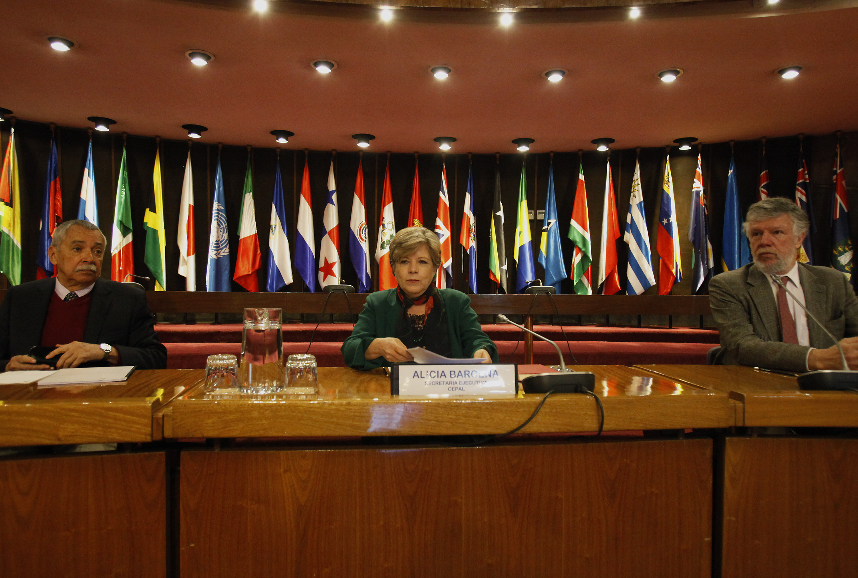 XIII Cátedra Raúl Prebisch [álbum fotográfico]